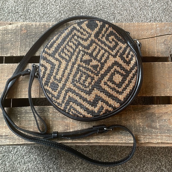 Patricia Nash | Bags | Patricia Nash Capaci Canteen Tribal Weave ...
